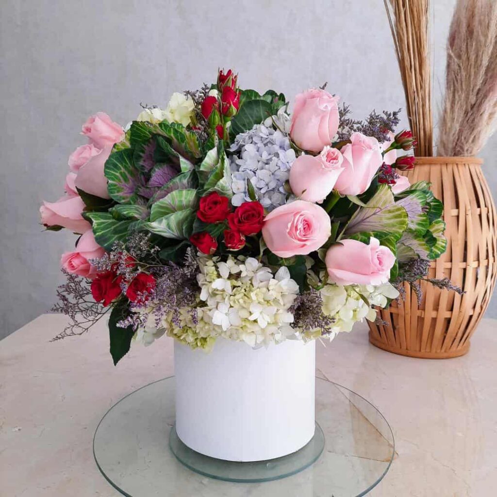 Bellísmos Arreglos de Rosas Rojas Elegantes by Annafiori